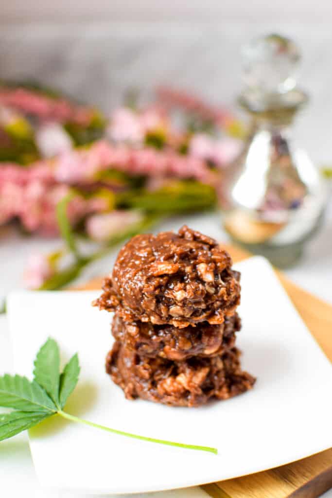 No-Bake Rocky Road Cannabis Cookies » Emily Kyle, MS, RDN